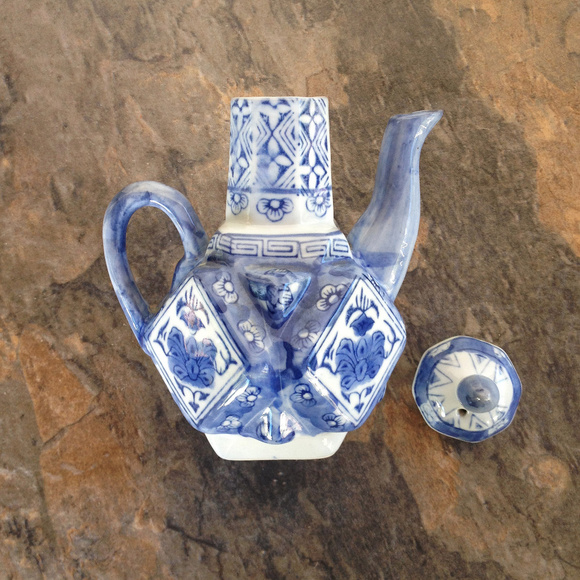 Vintage | Accents | Vintage 5s Ornate Porcelain Tea Pot | Poshmark